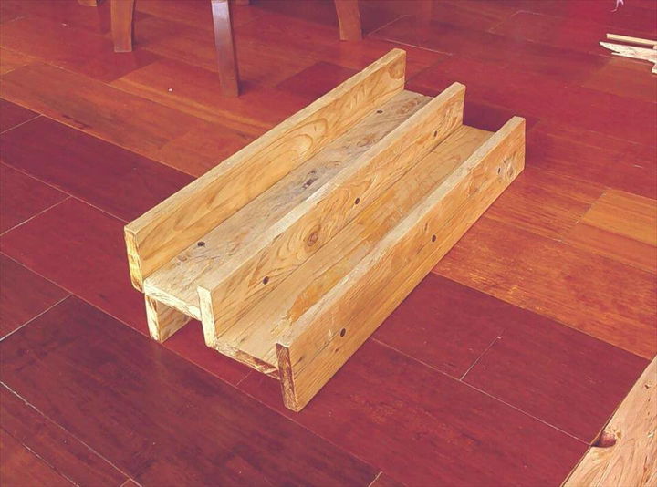 Pallet Playhouse Tutorial | 99 Pallets