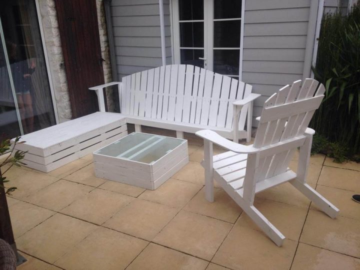 Pallet Outdoor Seating