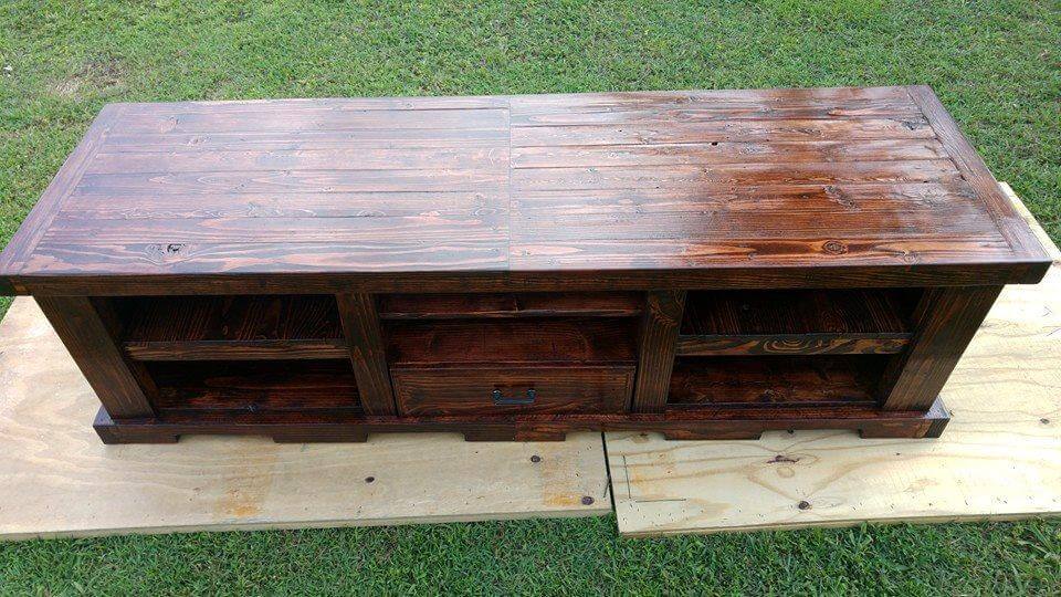 Pallet Entertainment Center